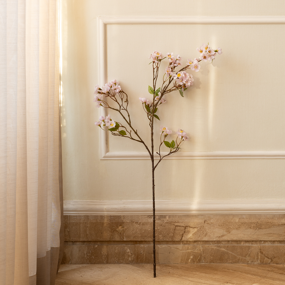 Spring Bloom Artificial Lilac Stem - White (Single Stem Only) – Dekor ...